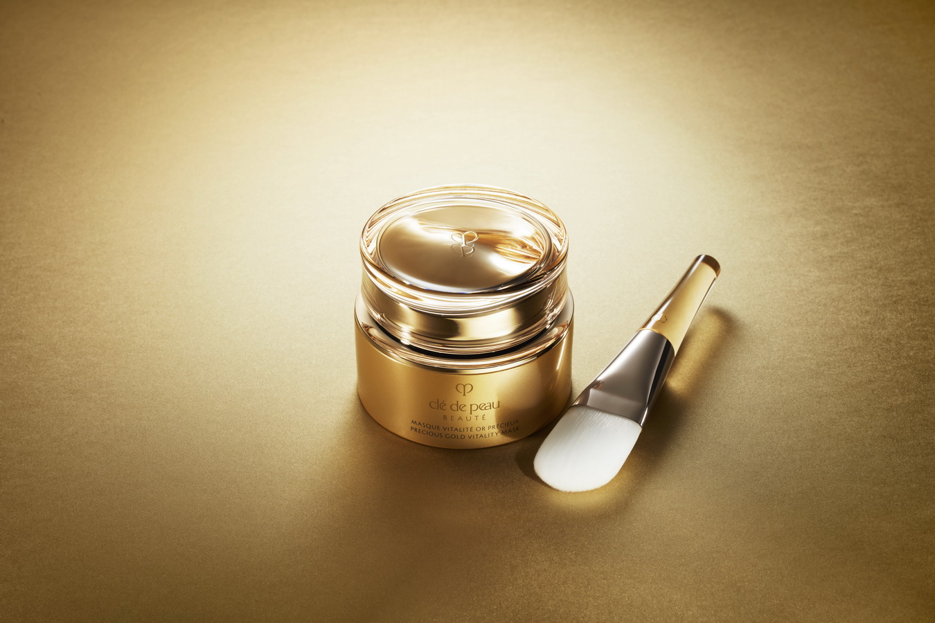 Mặt nạ vàng 24K Precious Gold của Clé de Peau Beauté ra mắt