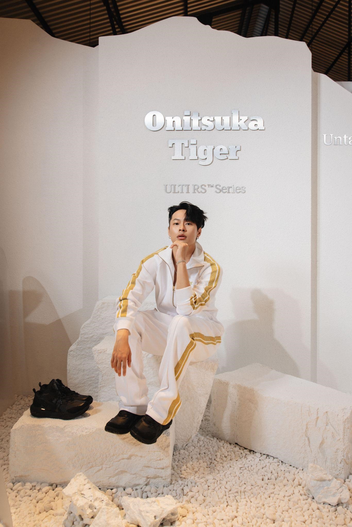 Onitsuka Tiger ra mắt bộ sưu tập Ulti Rs Series tại thị trường Việt Nam